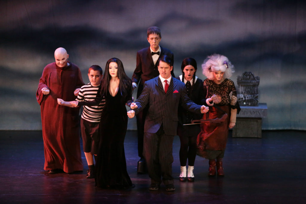 'The Addams Family' Creeps Its Way Into Our Hearts at the Candlelight ...