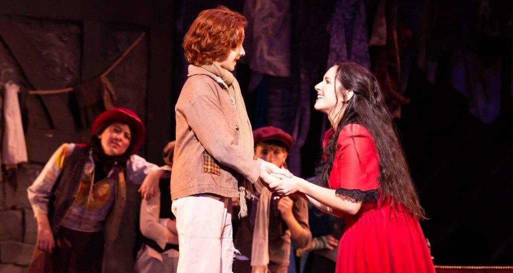 Review: 5-Star Theatricals' 'Oliver!' Triumphs on the Merits of Its ...